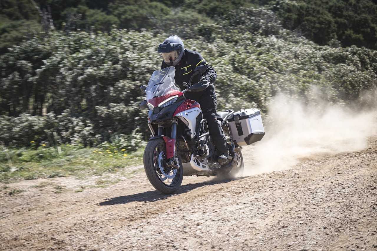 Essai Vidéo : Ducati Multistrada V4 Rally - Trail Adventure Magazine