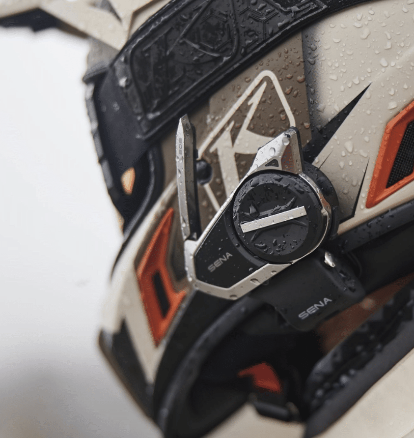 Dirigez votre GoPro sans les mains grâce à Sena ! - Trail Adventure ...